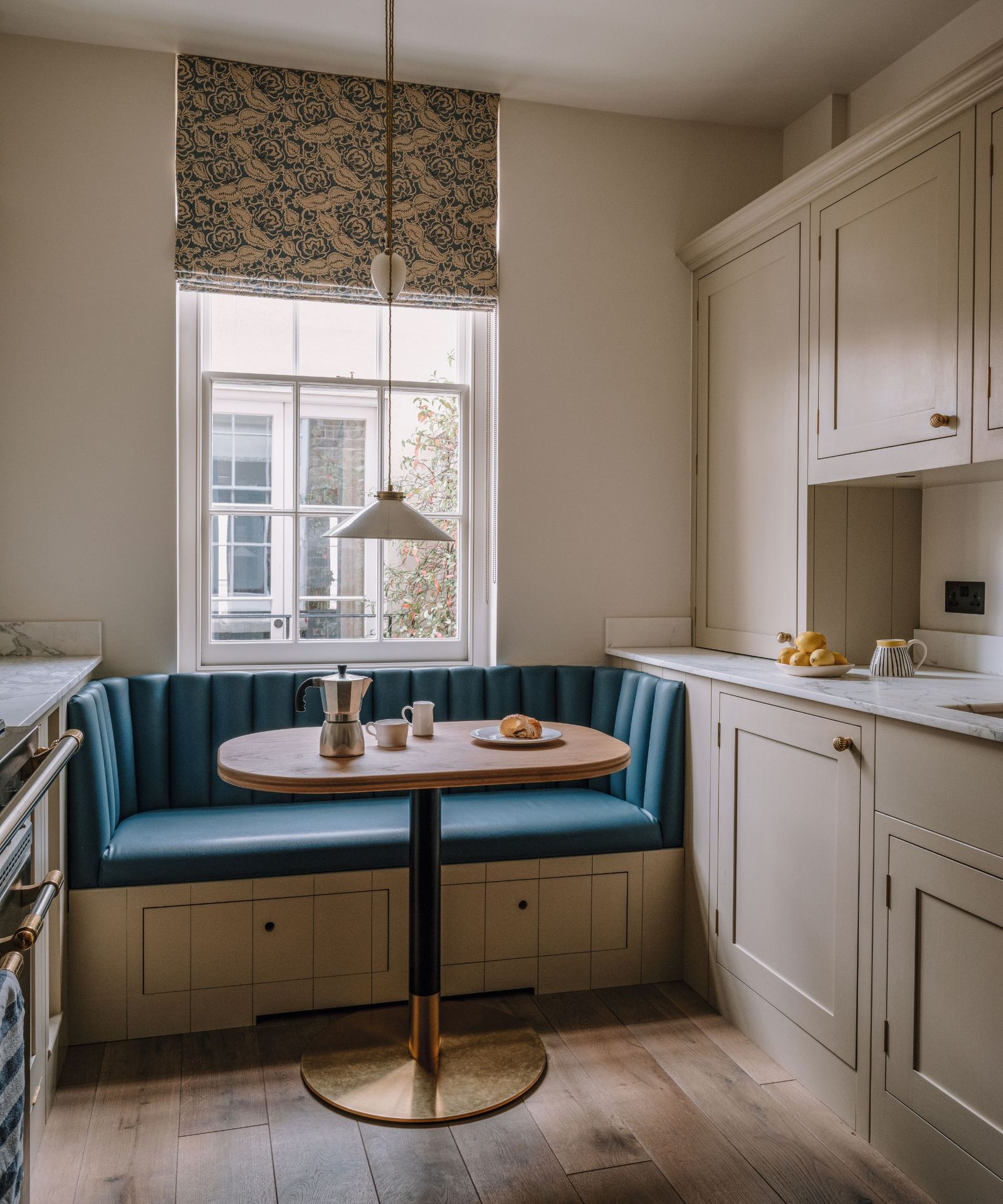 Tour a bijou London apartment that proves small scale homes can be ...