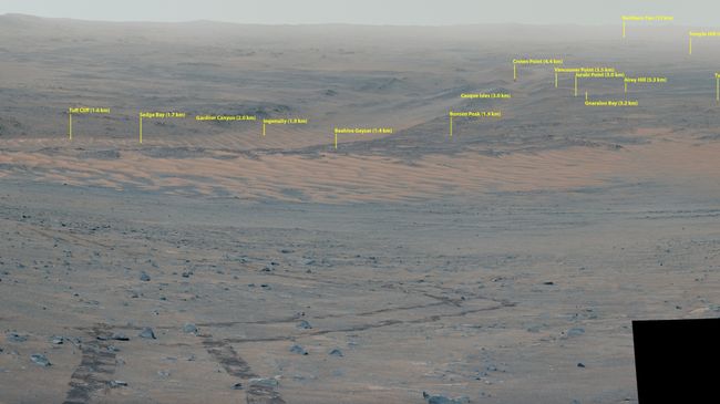 NASA's Perseverance rover gets stunning view of big Mars crater from ...