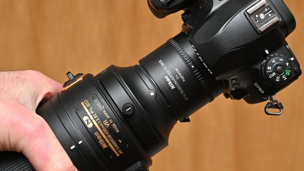 Nikon AF-S TC-20E III review: double your reach without blowing the ...