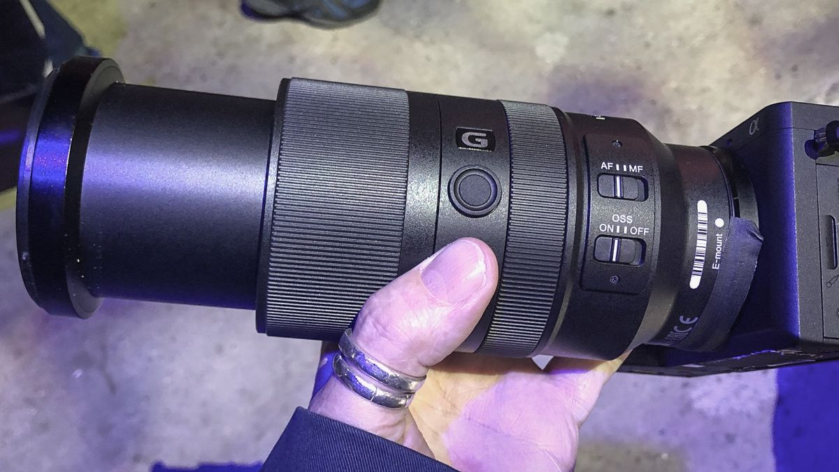 Sony E 70-350mm f/4.5-6.3 G OSS review | Digital Camera World