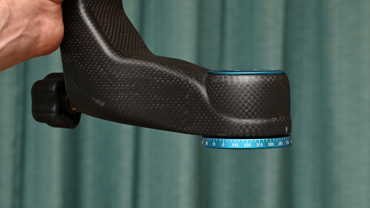 Benro GH5C gimbal head review: take a load off with this support for hefty lenses | Digital ...