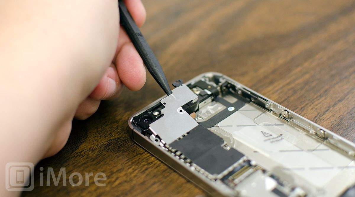 How to DIY repair a stuck or broken iPhone 4S power button | iMore