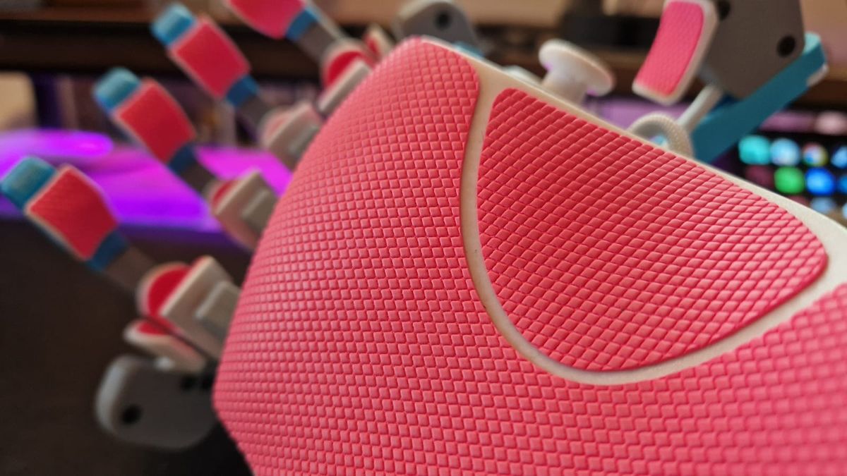 Azeron Cyborg II review: “One of the best gaming peripherals I’ve ever ...