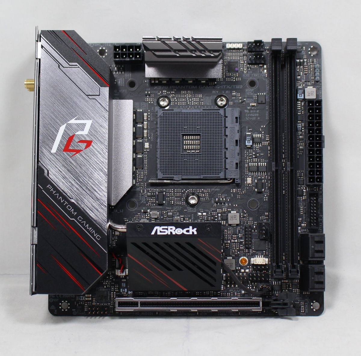ASRock X570 Phantom Gaming-ITX/TB3 Review: Full-Featured, Compact - Tom ...