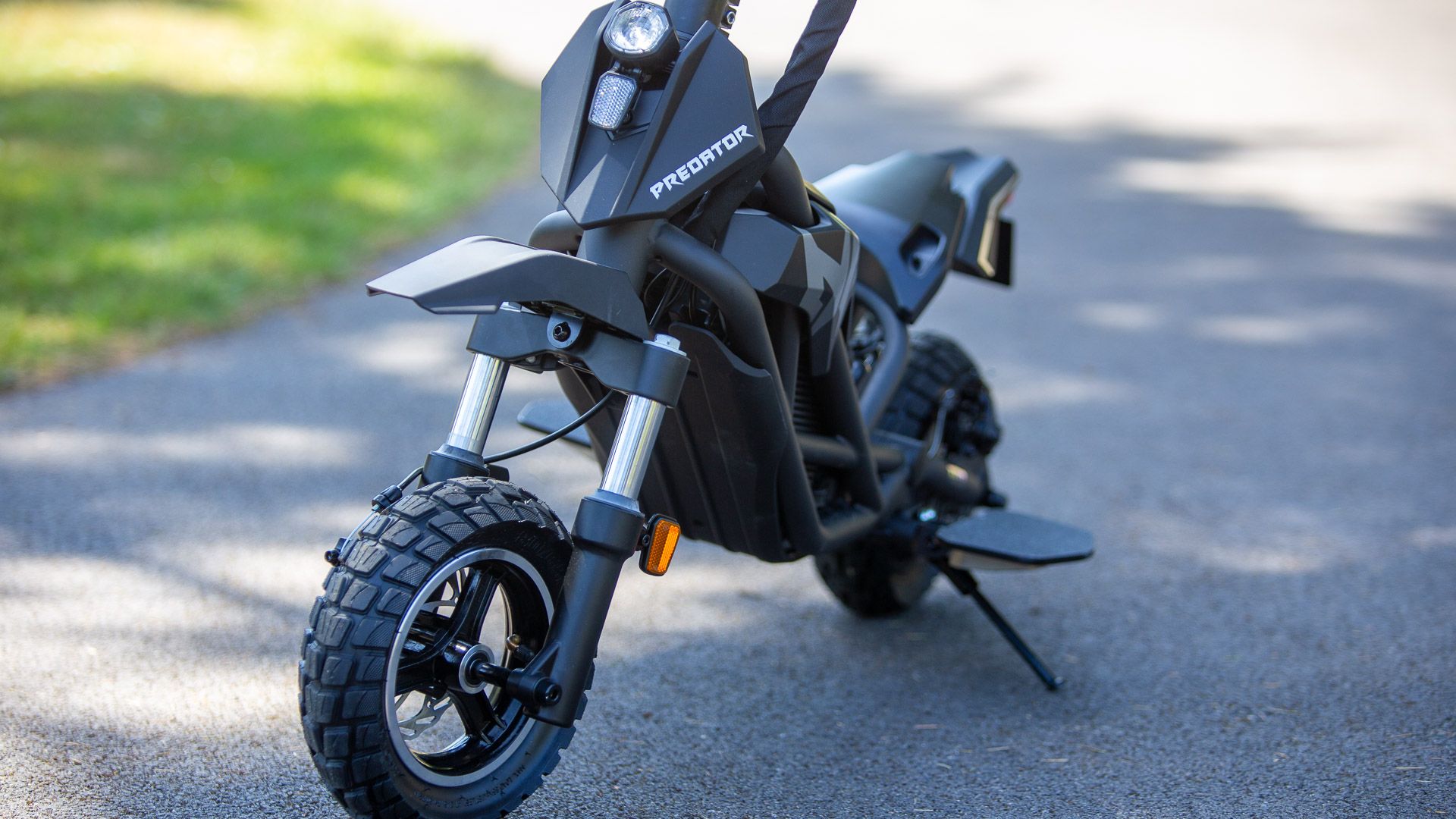 Acer Predator Extreme eScooter: an off-road animal with a forward ...