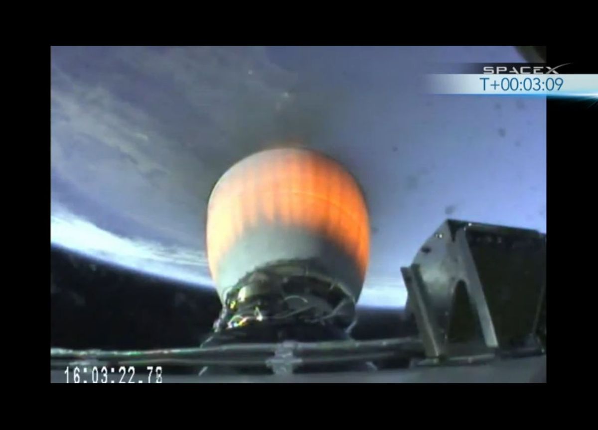 Launch Photos: SpaceX's Next-Gen Falcon 9 Rocket Soars on 1st Flight ...