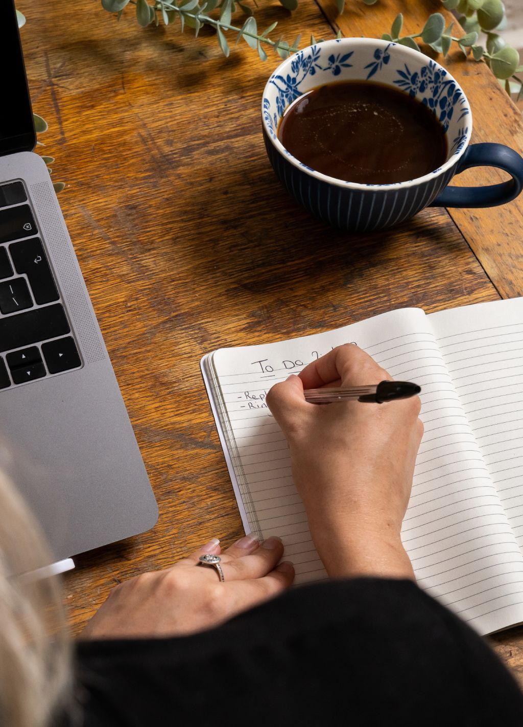 Moving day checklist: 32 things to do before you move house | Woman & Home