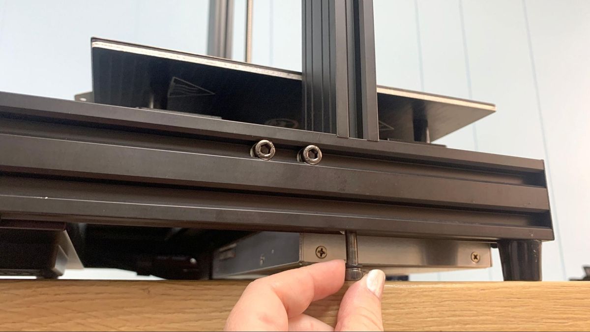 Anycubic Kobra Neo Review: Direct Drive on a Shoestring Budget | Tom's ...