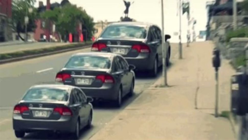 This optical illusion is so mind-bending that no one believes it ...