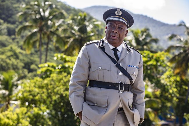 Meet the new Death in Paradise detective! First look pictures | What to ...