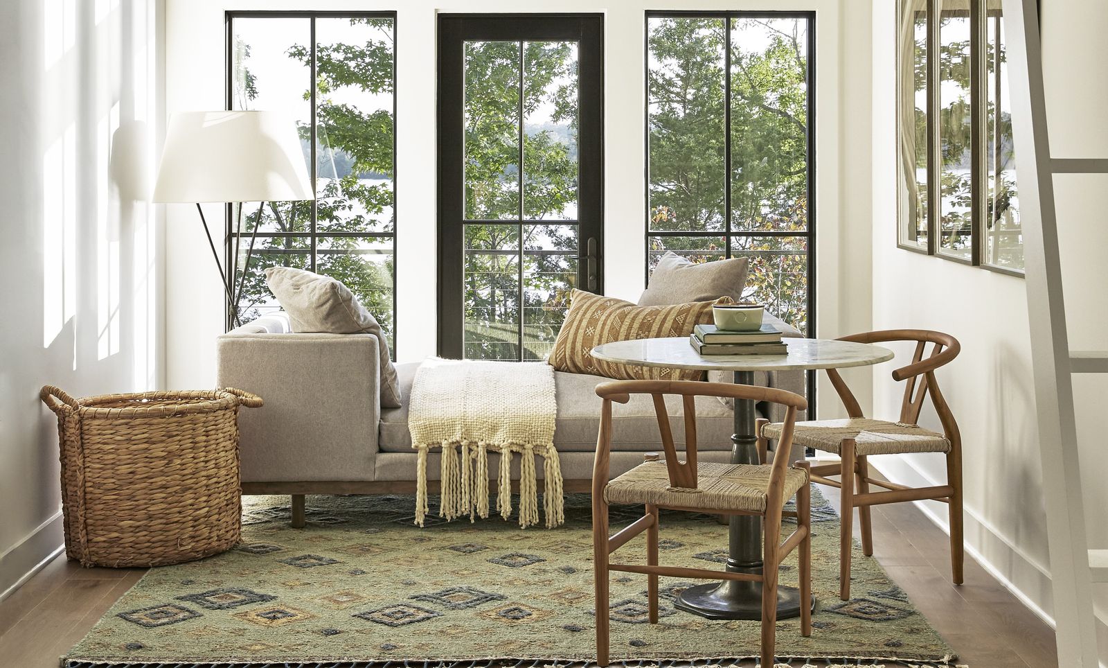 Daybed Ideas for Small Spaces — 5 Comfy Designs | Livingetc