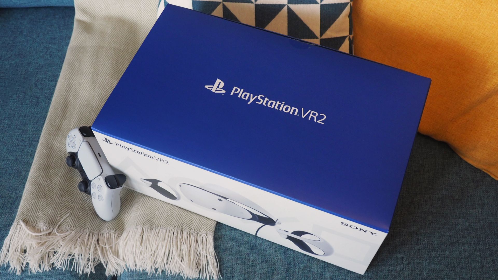 Sony PSVR2: what's in the box and what accessories should I buy? | T3