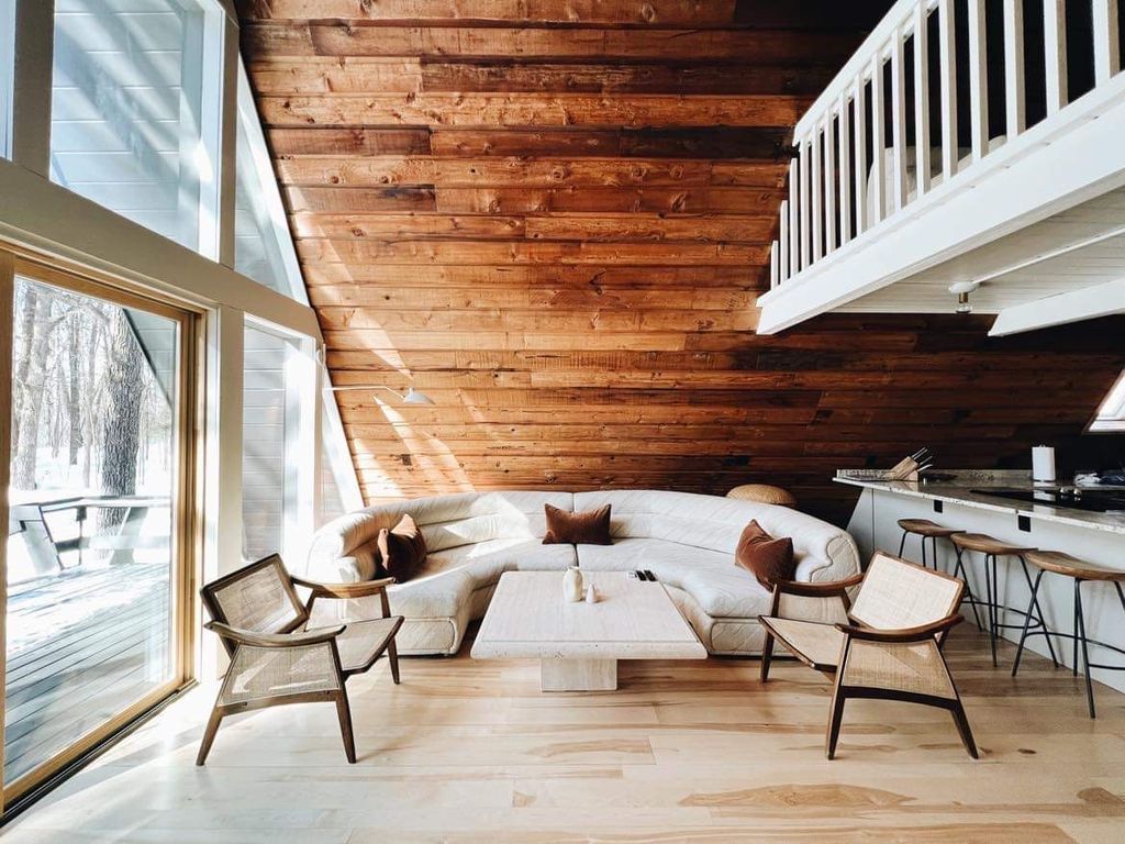 12 Curved Sofa Living Room Ideas — This Style is Staying Put | Livingetc