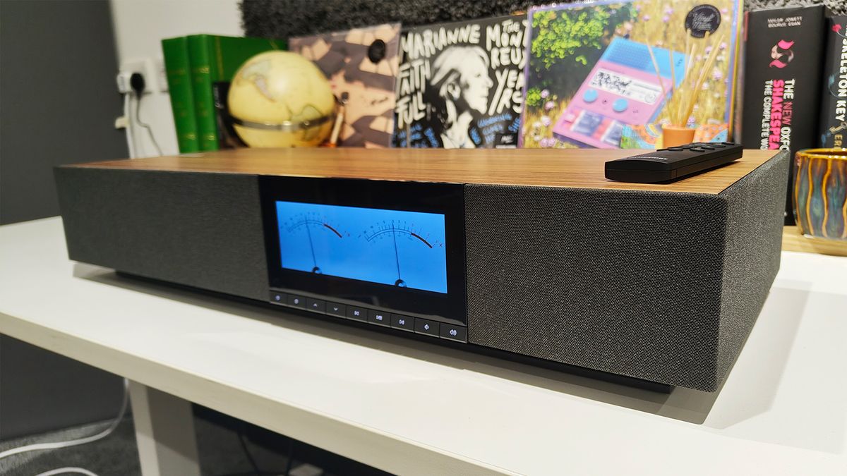 This versatile all-in-one music system from Cambridge Audio is enjoying ...