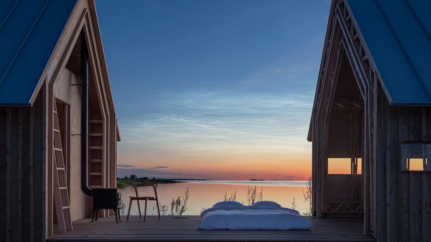 This remote cabin takes indoor/outdoor living to another level