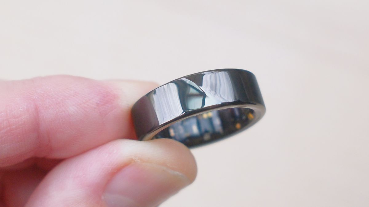 I just went hands-on with the Luna Ring 2 — the Oura Ring alternative that promises way more ...