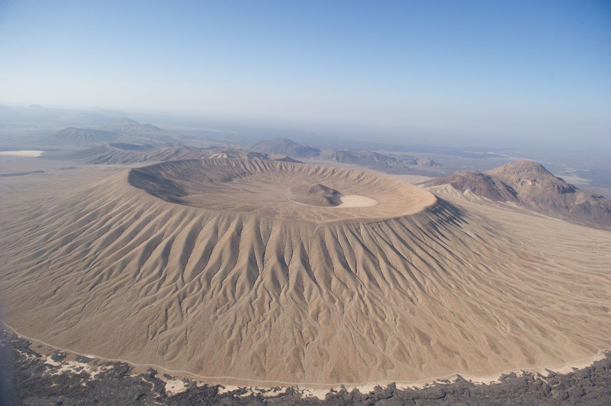 Photos: Aerial Views of Ancient Stone Structures in Saudi Arabia | Live ...