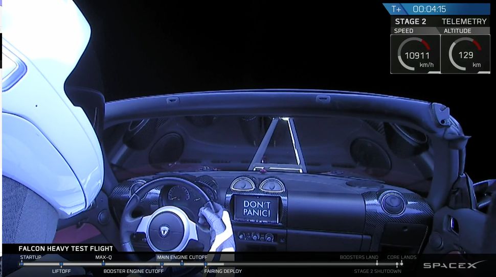 SpaceX's powerful Falcon Heavy rocket successfully launches with a ...