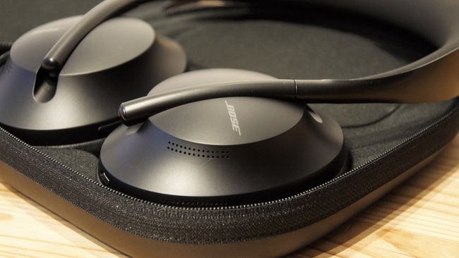 Bose Noise Cancelling Headphones UC 700 review | TechRadar