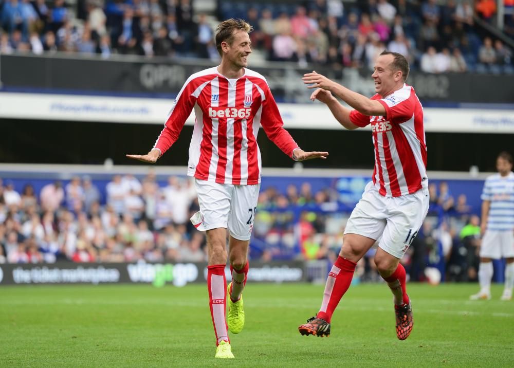 Stoke have held Crouch talks, says Hughes | FourFourTwo