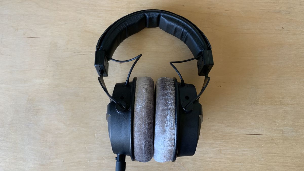 Beyerdynamic DT 770 PRO X headphones review: The kings of the studio ...