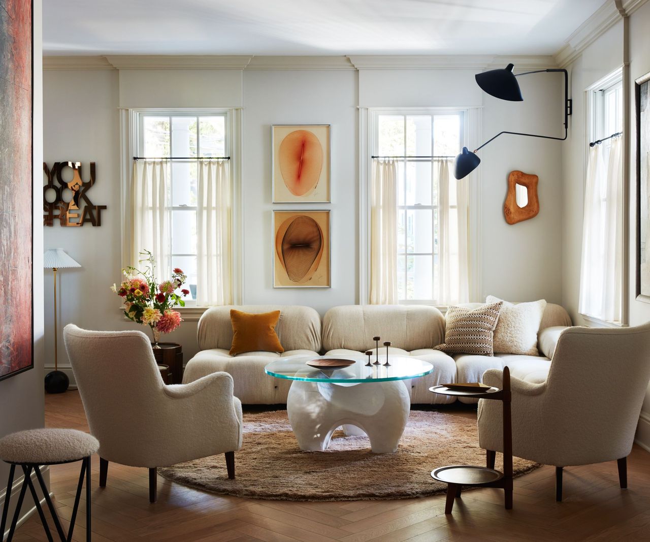 Expert interior designer shares 'easy' way to hang art | Homes and Gardens