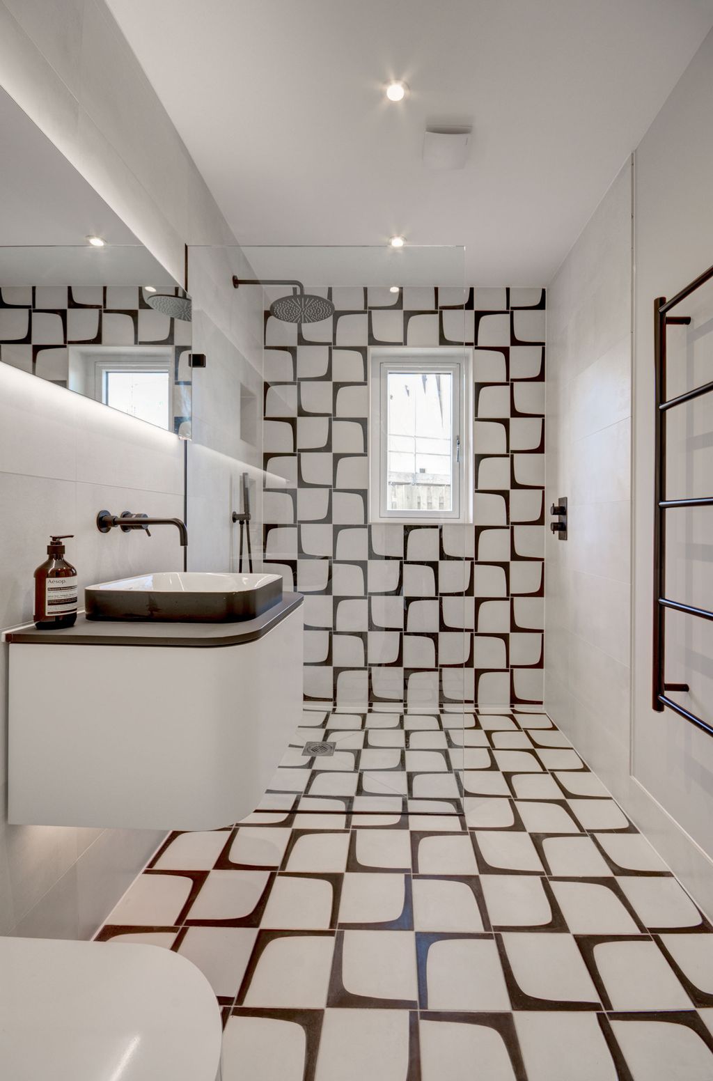 What is a wet room and how do you build one? | Homebuilding