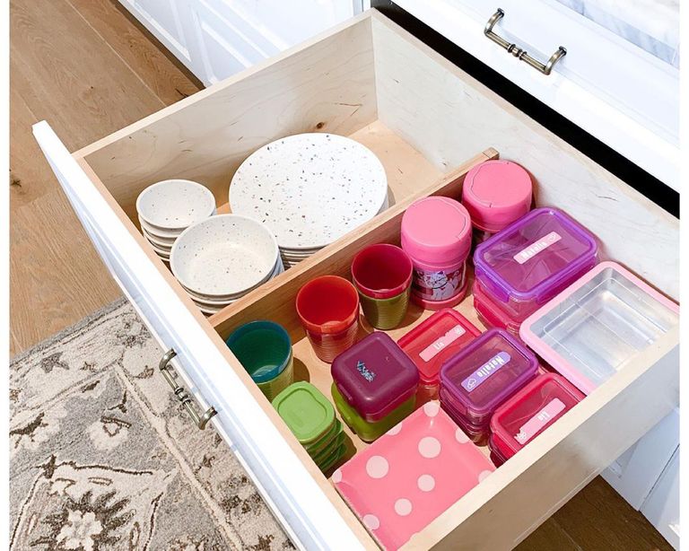 How to organize Tupperware and food storage containers | Real Homes