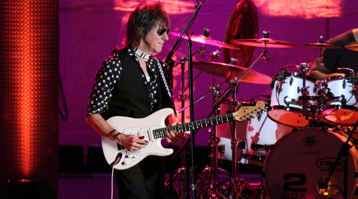 Hear Jeff Beck Team Up with Dion on “Can’t Start Over Again” | GuitarPlayer