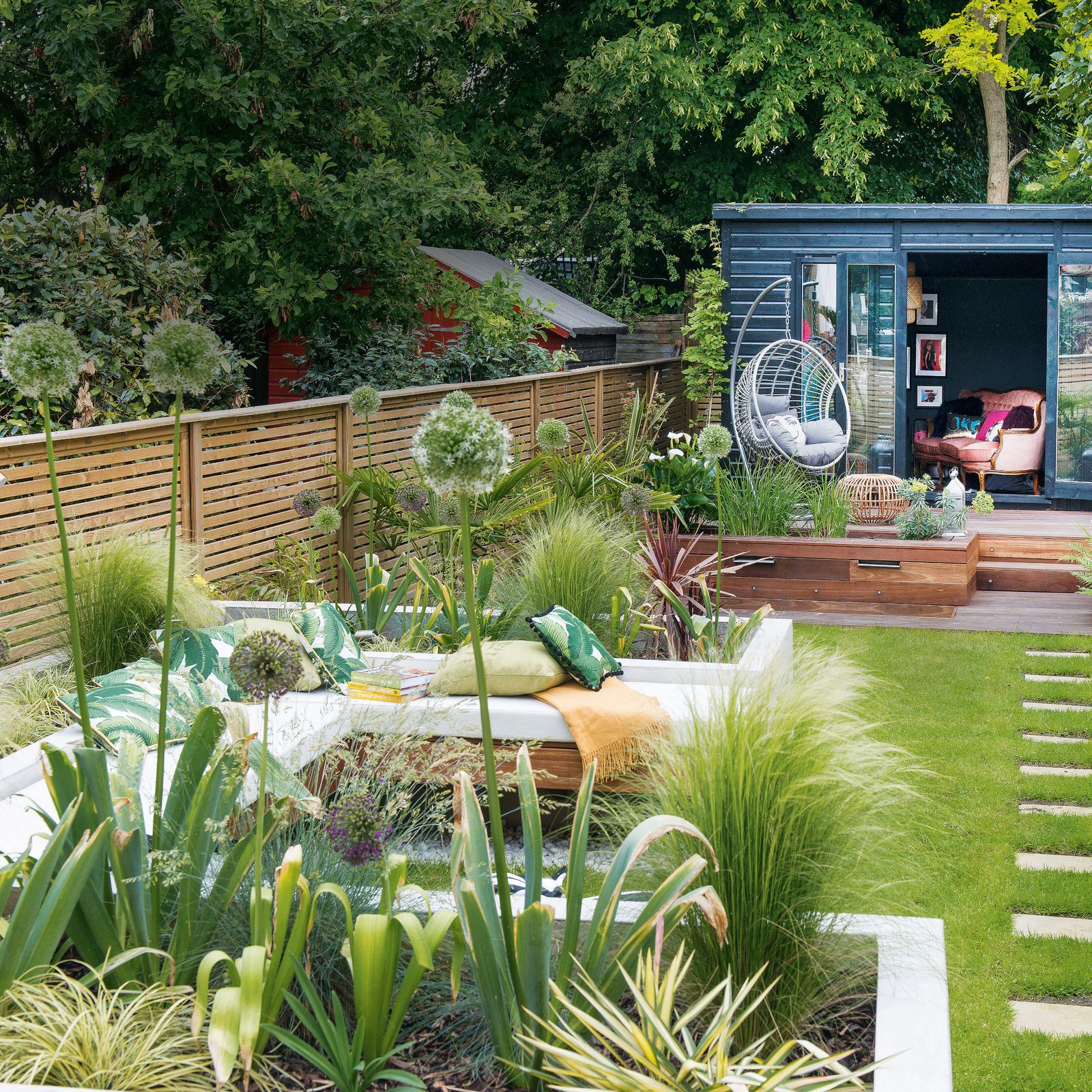 32 garden decking ideas to inspire your best outdoor living area yet ...