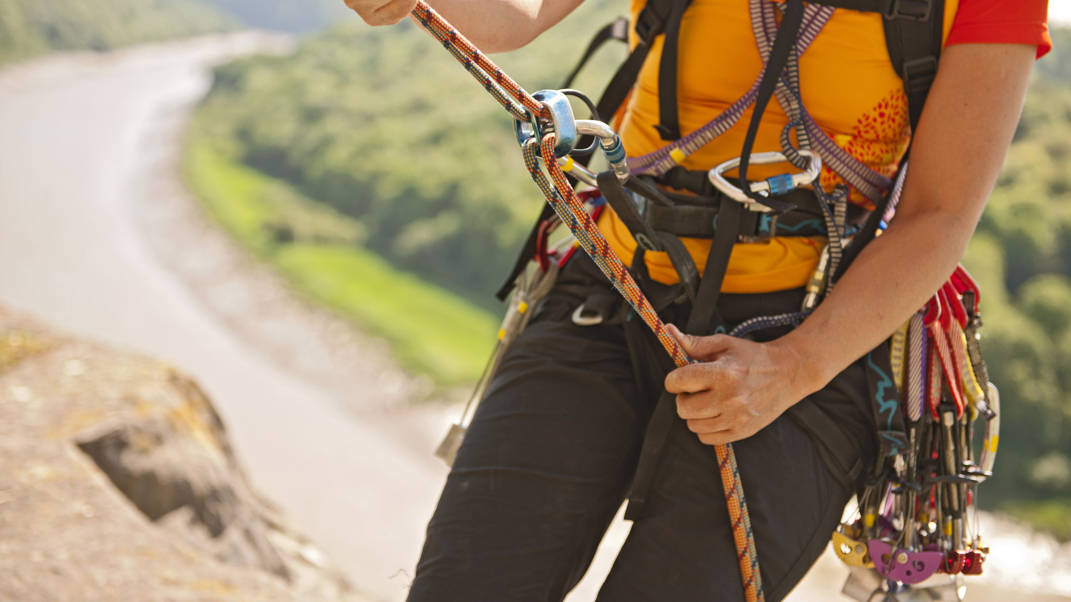 What is trad climbing? Our guide to standard rock climbing | Advnture