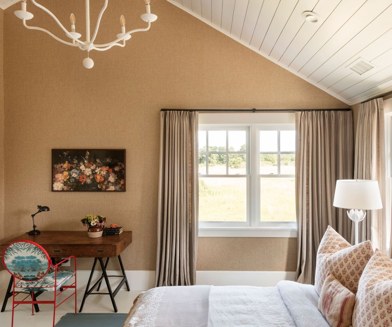 How to tastefully theme a room according to the experts | Homes and Gardens