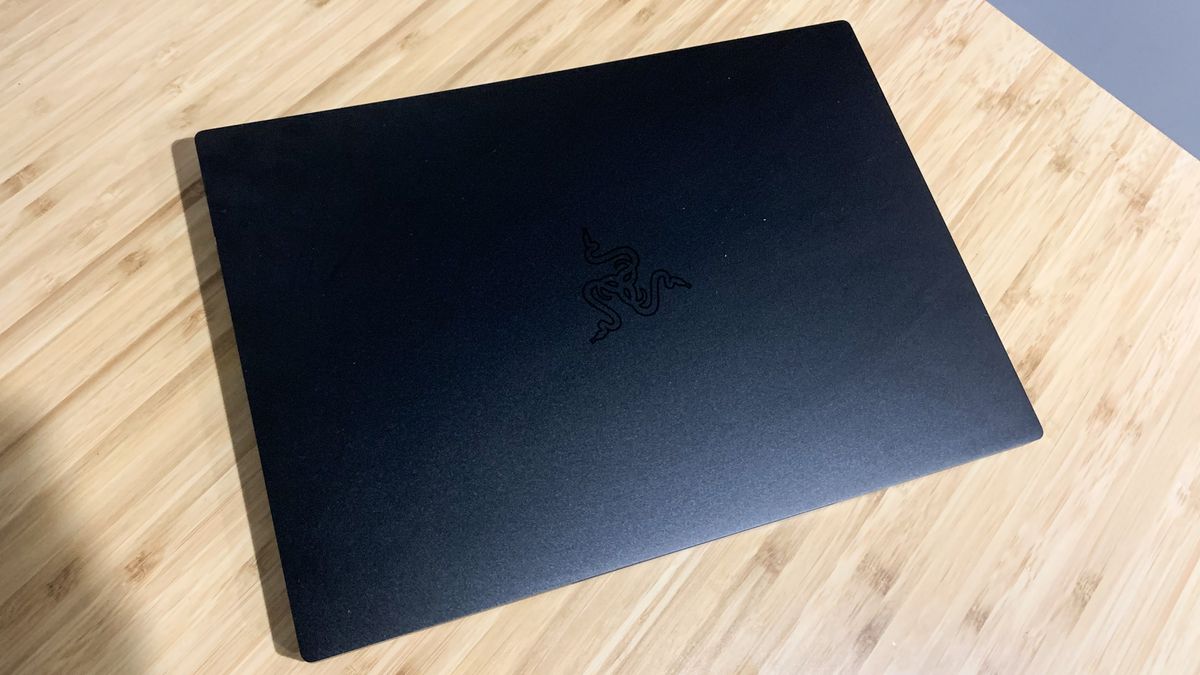 Razer Blade Stealth 13 (2020) review | Laptop Mag