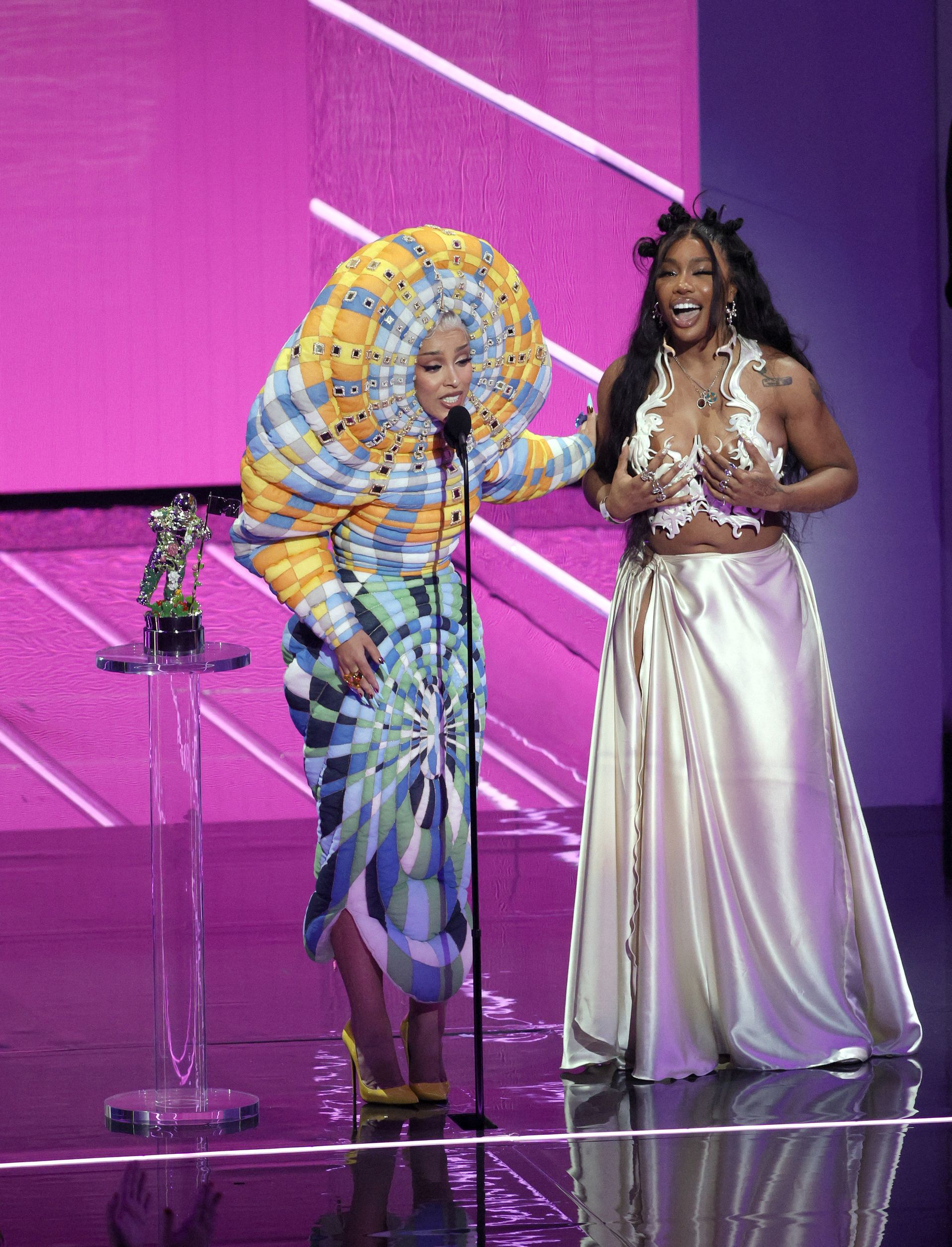 SZA Skips the 2024 MTV VMAs | Marie Claire