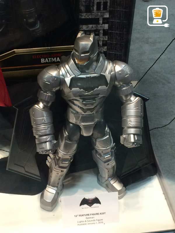 Batman's Bulky Power Suit Looks Almost Iron Man-Ish | Cinemablend