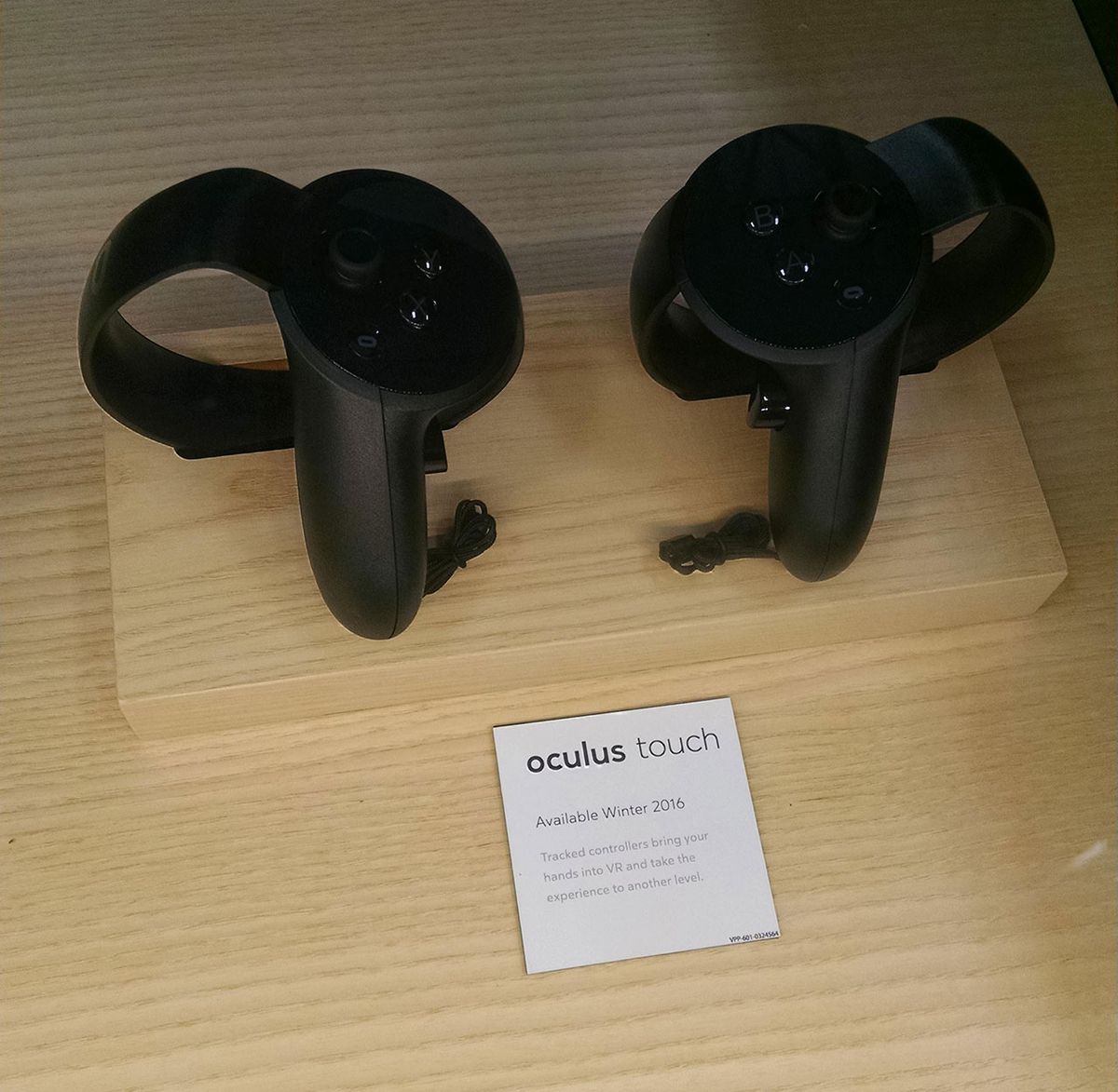 Multiple Signs Point To December Release For Oculus Touch | Tom's Hardware