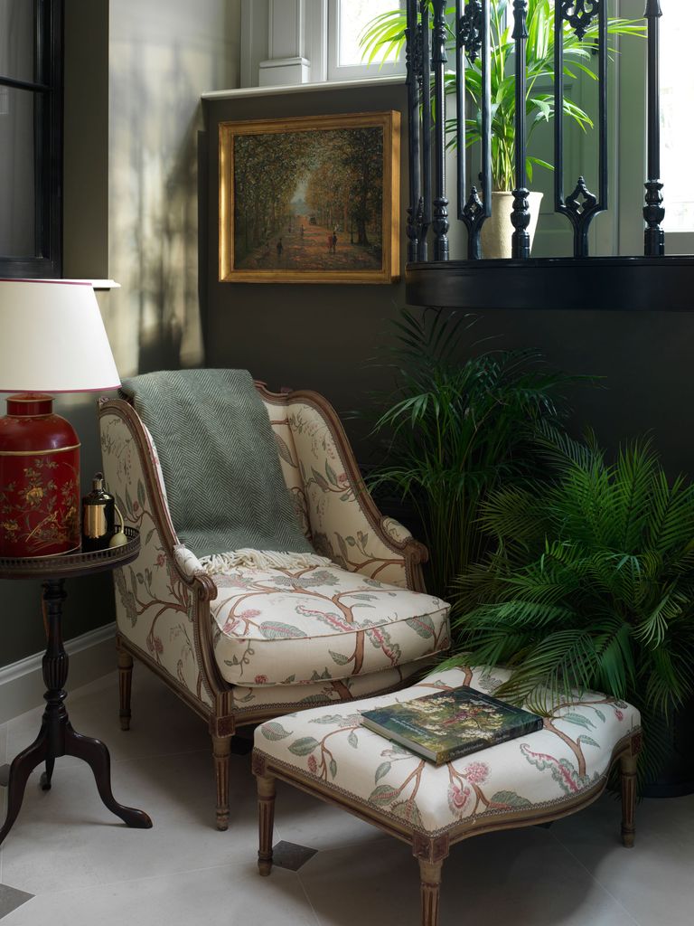 Decorating with antiques: 12 design tips plus buying advice | Homes ...