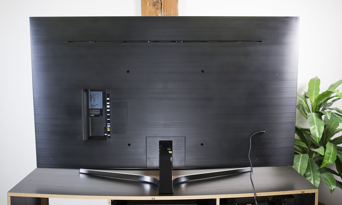 Samsung 65-Inch MU7000 Review: A Stylish and Capable Smart TV | Tom's Guide