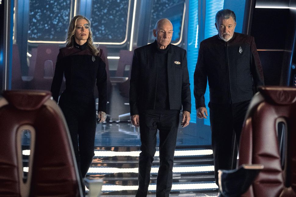 'Picard's' Jonathan Frakes opens up on being Riker again in exclusive ...