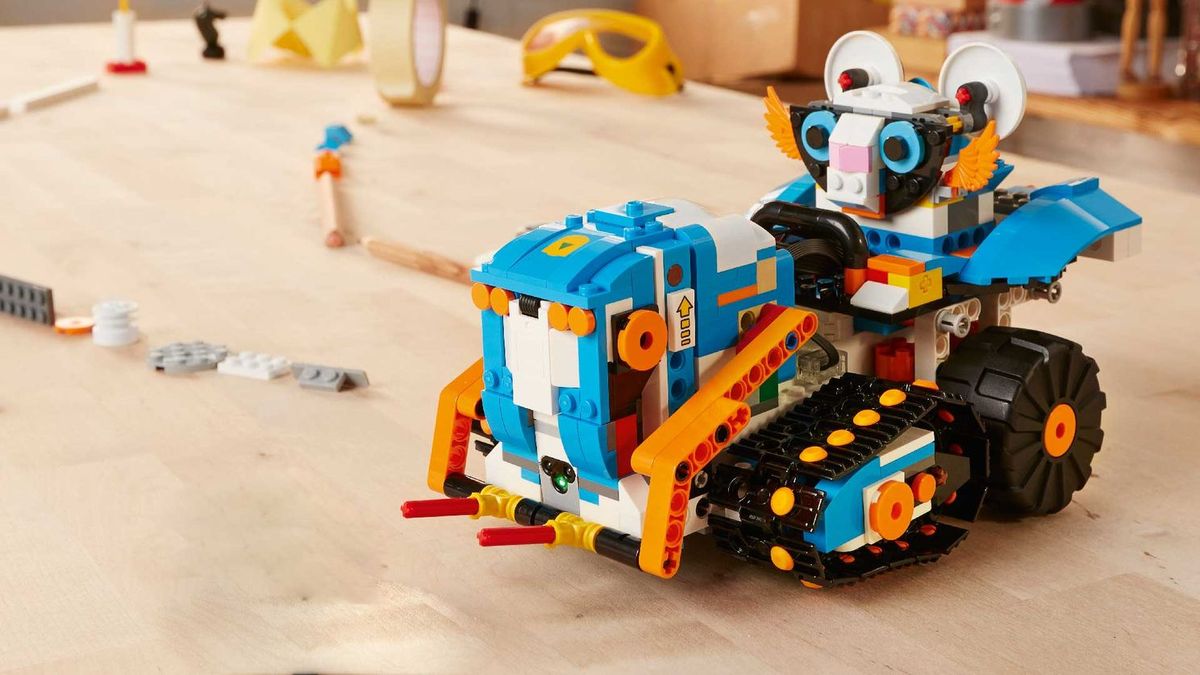 LEGO Boost Creative Toolbox review | TechRadar