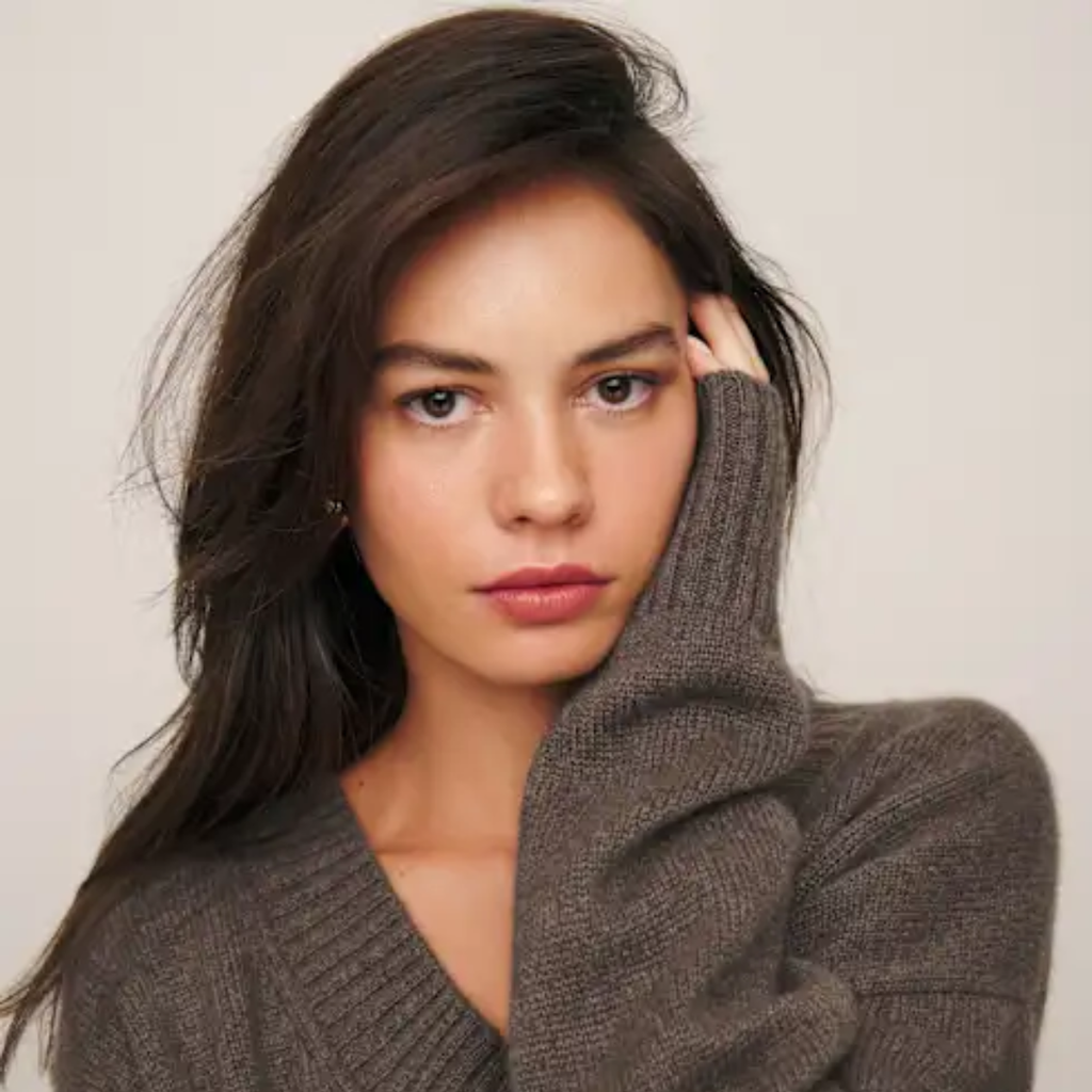 The 10 Best Plus-Size Sweaters, According to Size-Inclusive Fashion ...