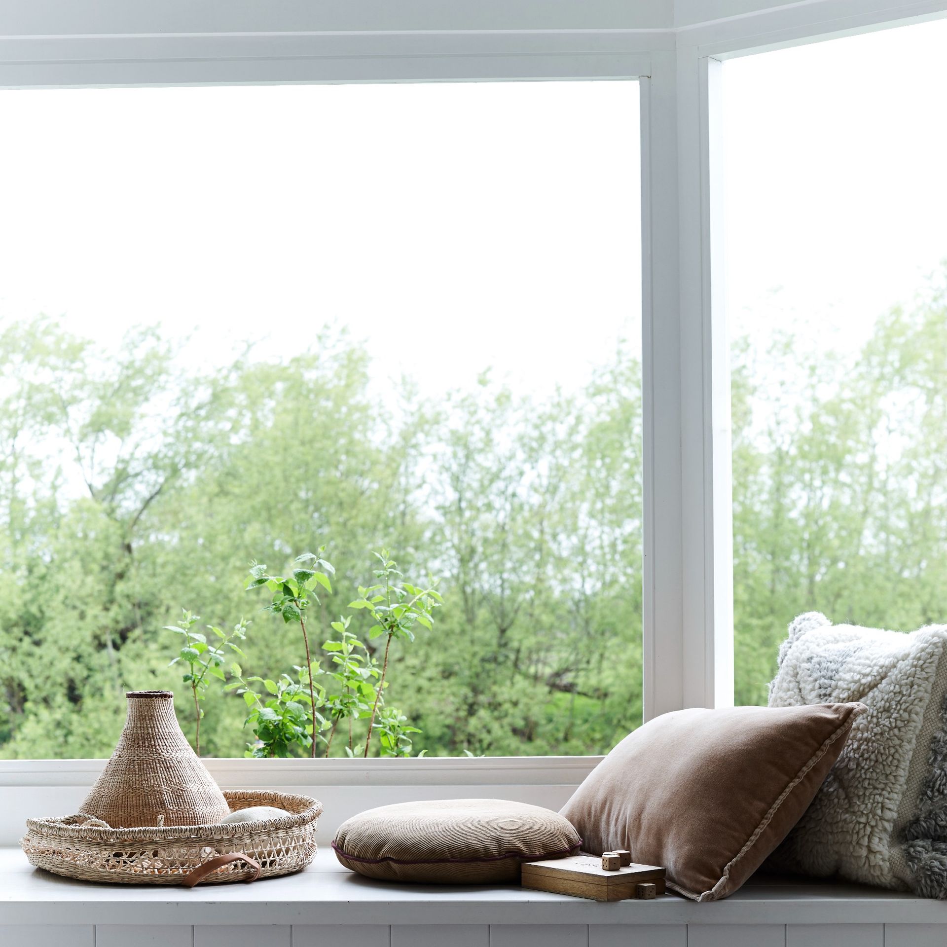 Why it’s important to open your windows everyday in winter | Ideal Home
