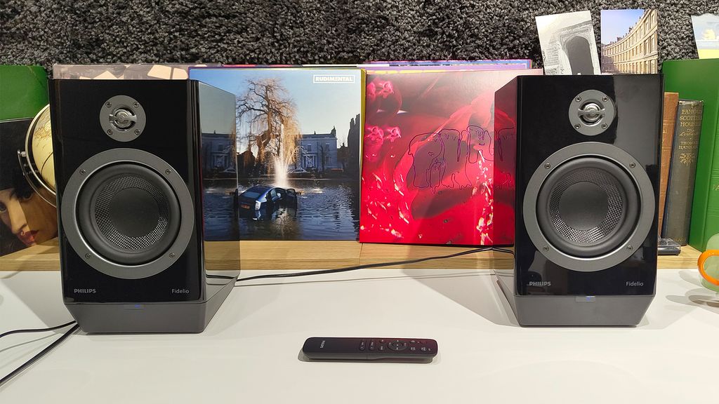 Philips Fidelio FA3 review: powerful active speakers that need to learn ...