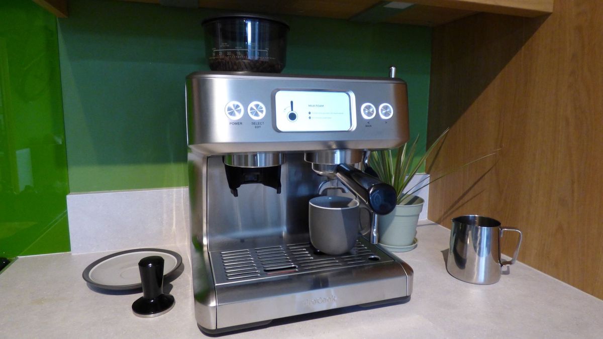 ProCook Barista Bean to Cup Espresso Coffee Machine review | TechRadar