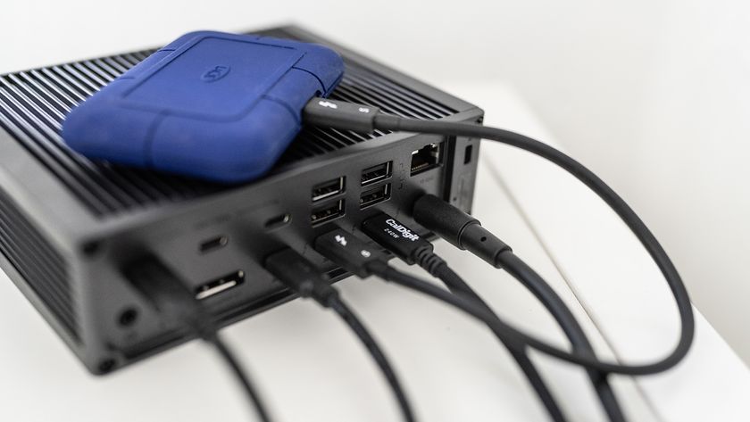 Sandisk Extreme Pro USB4 portable SSD review: one of the fastest ...