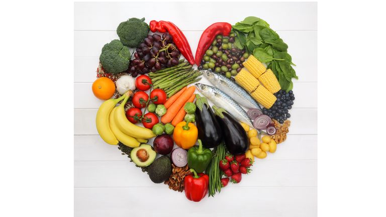 A healthy diet won't just help you lose weight – it'll add 10 years to ...