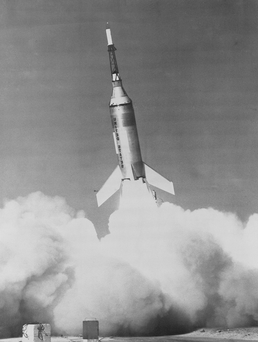 Building Project Mercury: Test Flight Photos of NASA's First Spaceship ...
