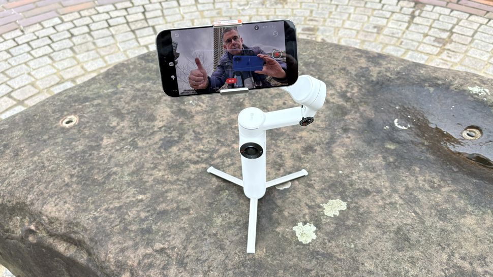 Insta360 Flow 2 Pro review: a feature-packed smartphone gimbal ...