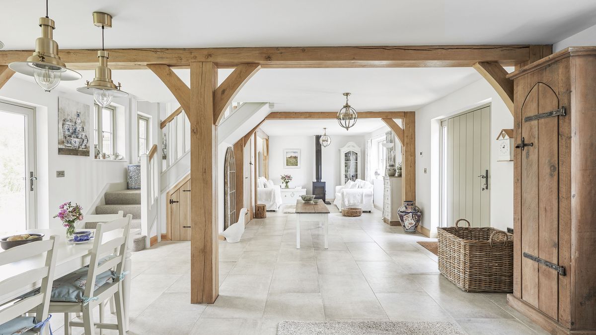 How to downsize your home: Ideas for scaling back in style | Homebuilding