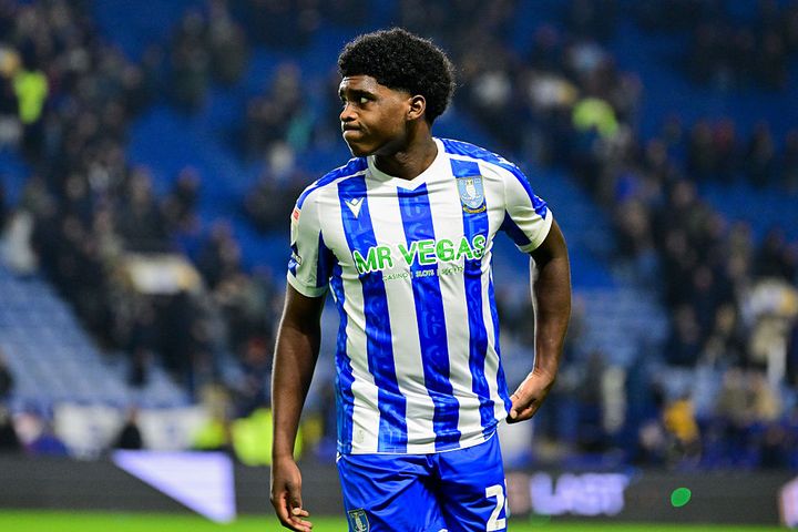 Blades have Robinson fit for Leicester clash | FourFourTwo
